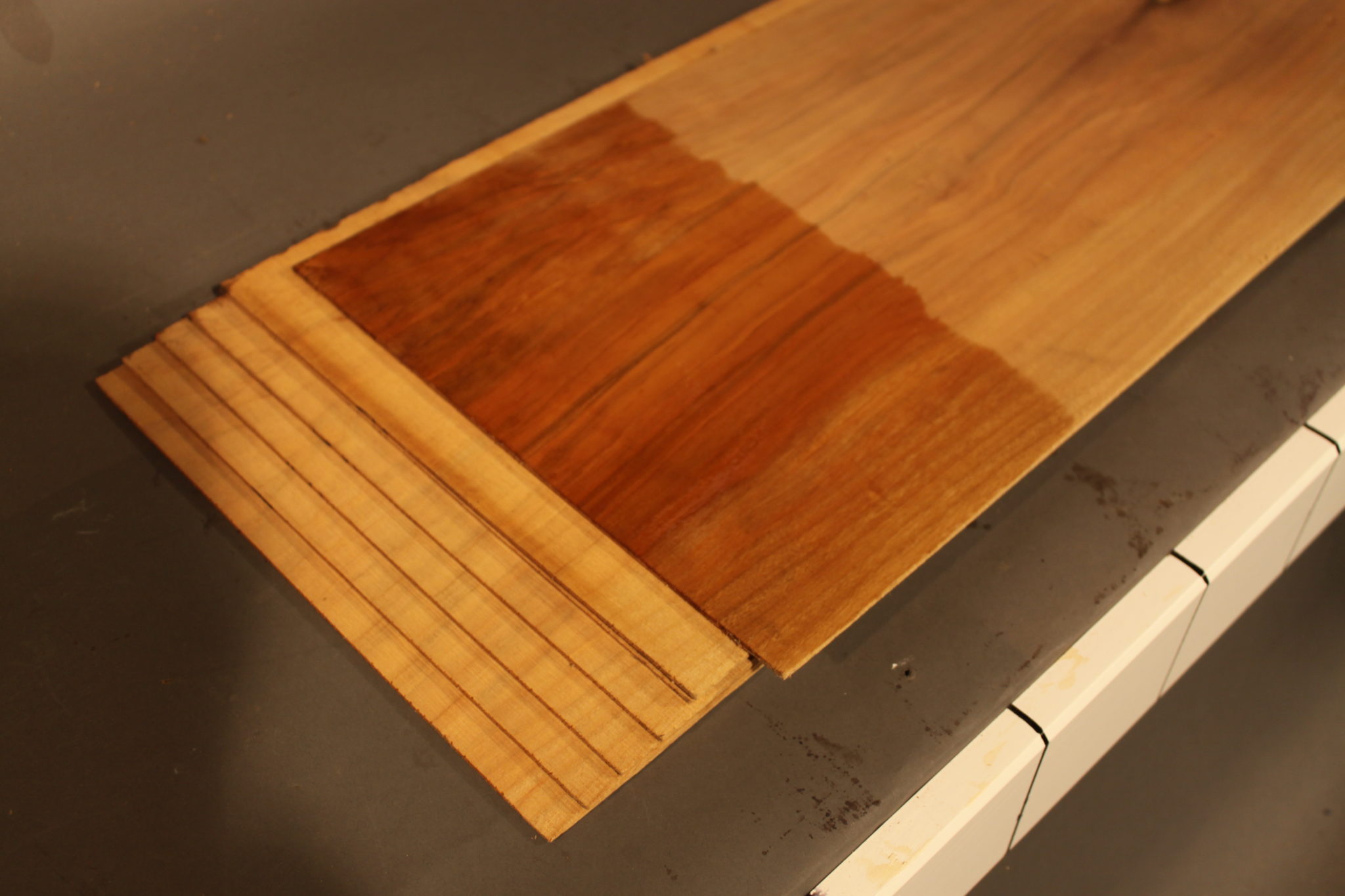 Kirschbaum-Furnier 2,5 Mm (170 X 26 Cm) - Furnier-Manufaktur