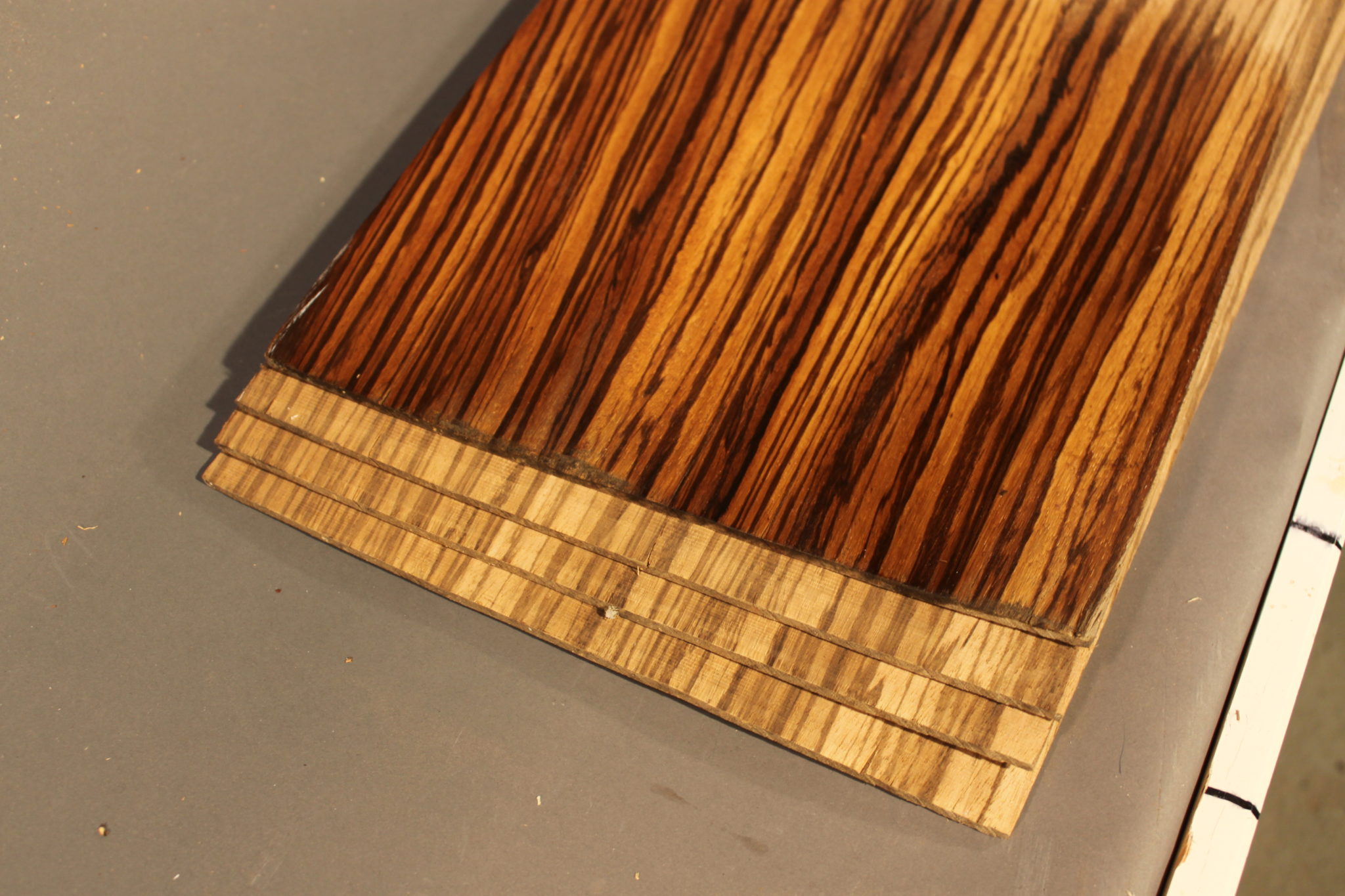 Zebrano-Furnier 4,5 Mm (230 X 30 Cm, Zwei Blätter Im Set) - Furnier ...